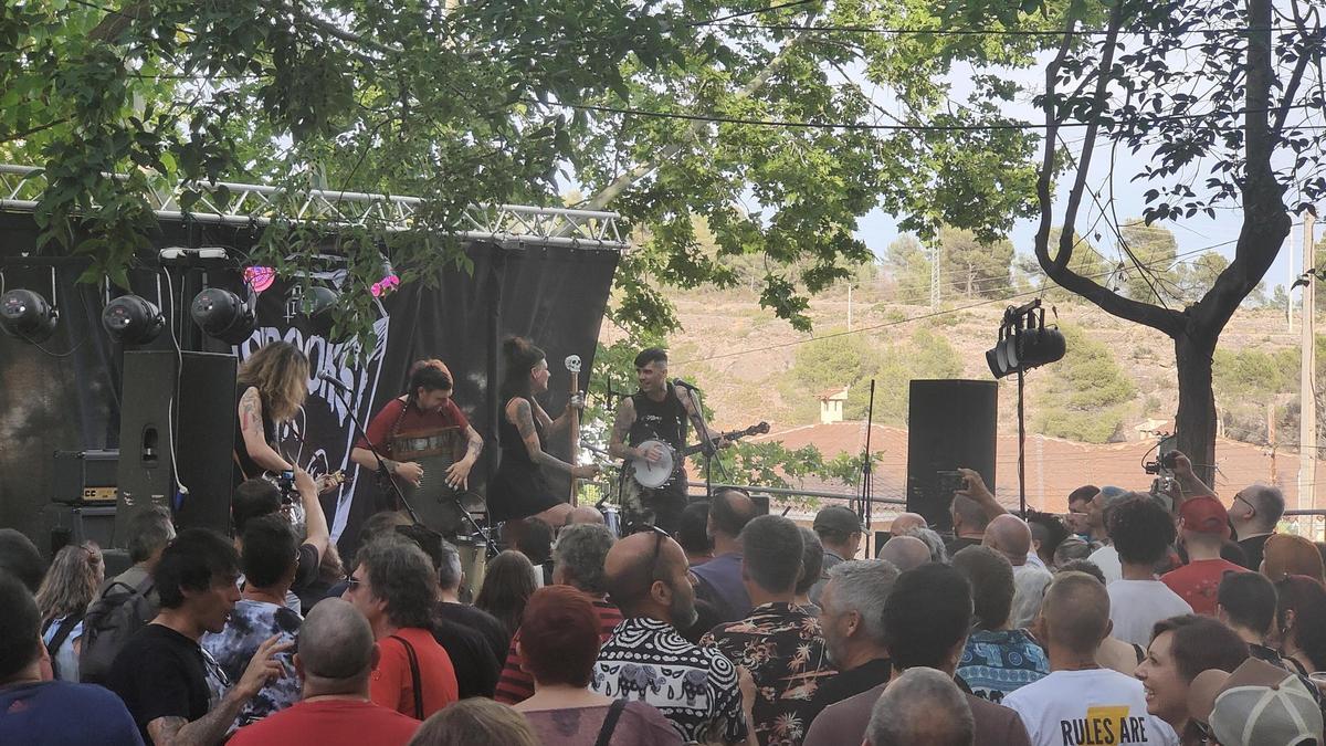 Nuevo éxito de un Bestialc que cada vez se torna más internacional ...