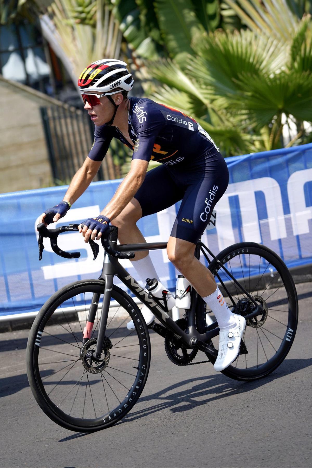 BENJAMÍN NOVAL JOYA CICLISMO ESPAÑOL | ¿Cómo ha sido la caída que ha ...