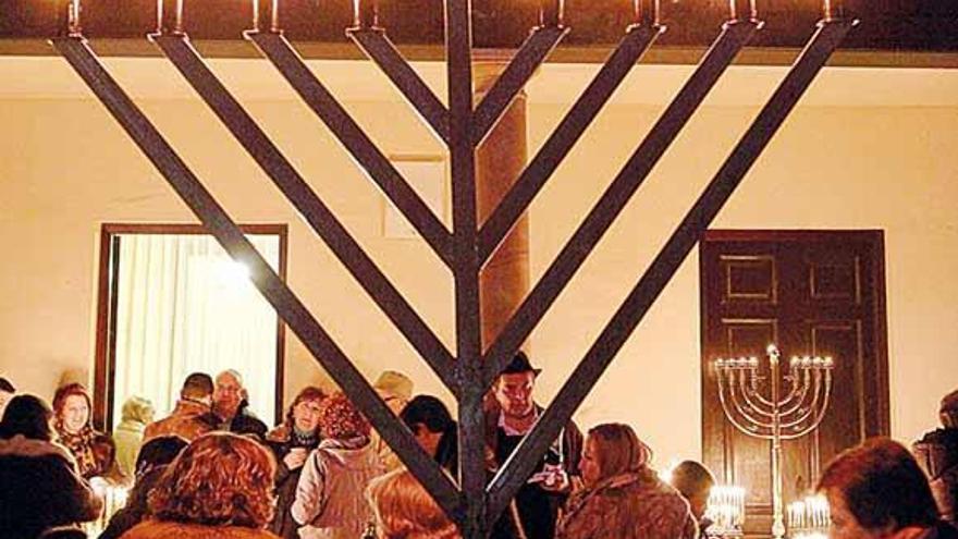 La comunidad judía celebra la Januca