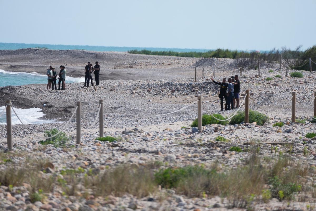 Hallado el cadáver del menor desaparecido en la playa de Almassora - El ...