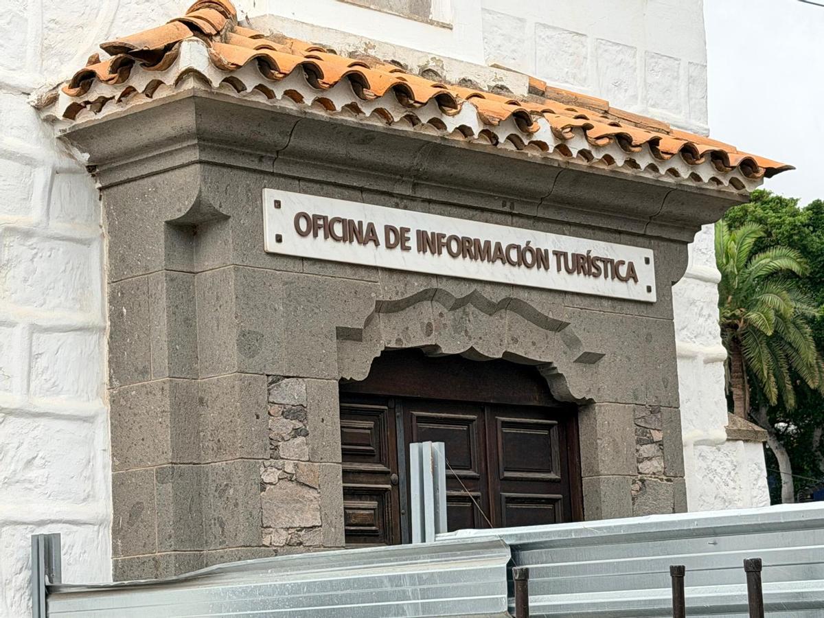 Deterioro en el entorno del parque Santa Catalina y el edificio Miller