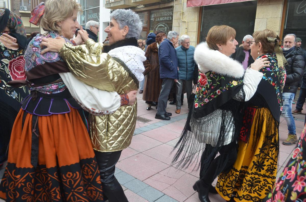 FIESTA CANDELAS BENAVENTE: Así celebra Benavente la fiesta de Las Candelas