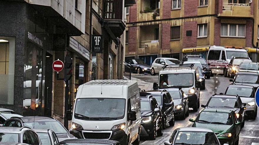 Ciudad Naranco, la ratonera de los coches