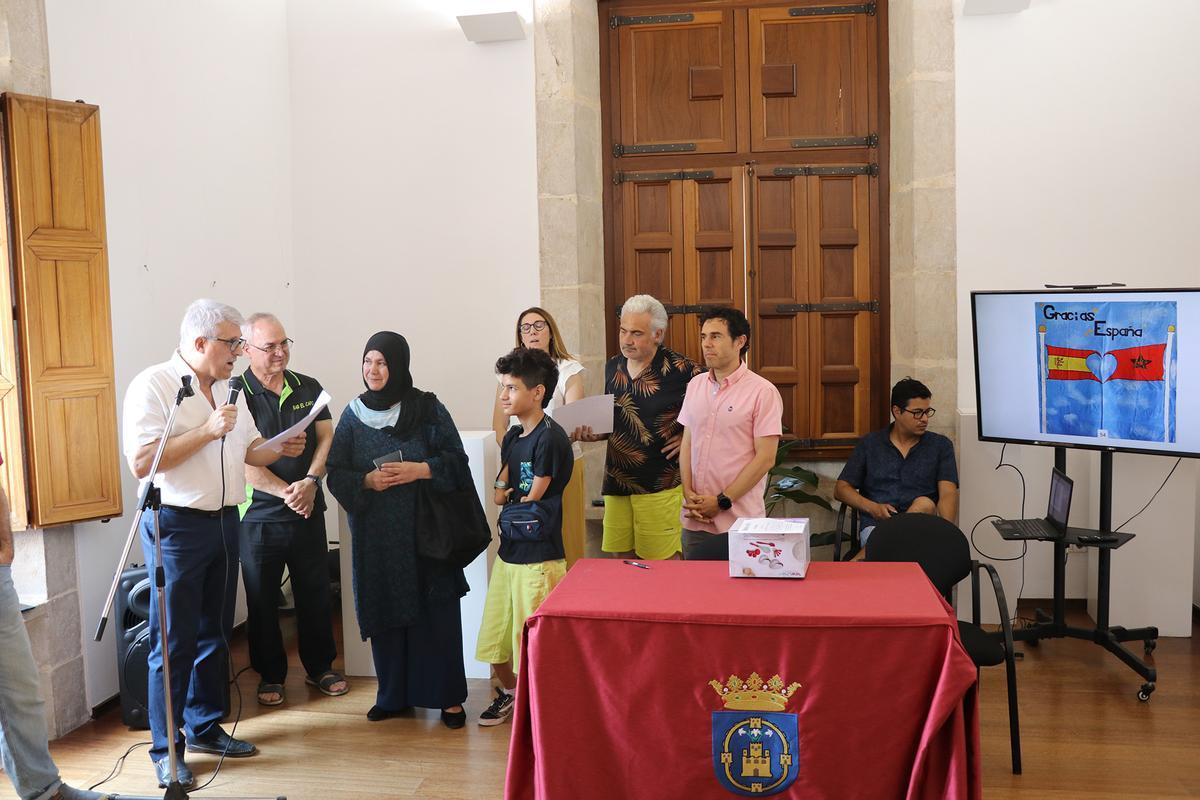 Premio BalconejARTE Llíria: Mariló Fernández gana el premio de pintura ...
