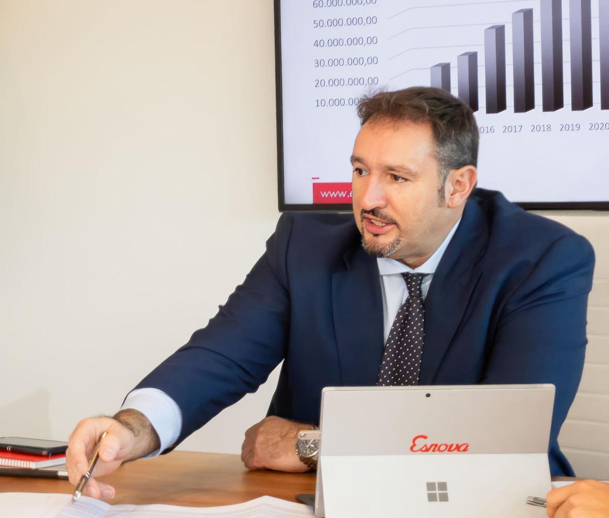 El fabricante de sistemas de almacenaje Esnova Racks recibe la ...