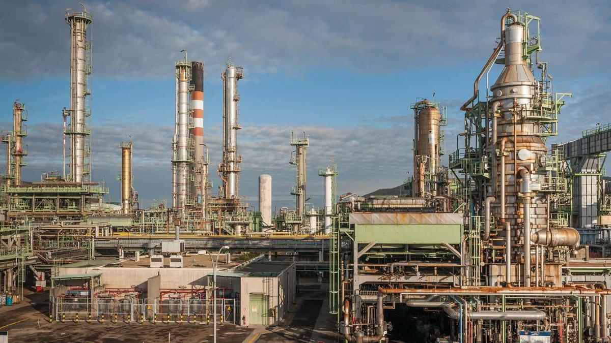 Repsol invertirá 800 millones en una Ecoplanta en Tarragona tras decaer ...