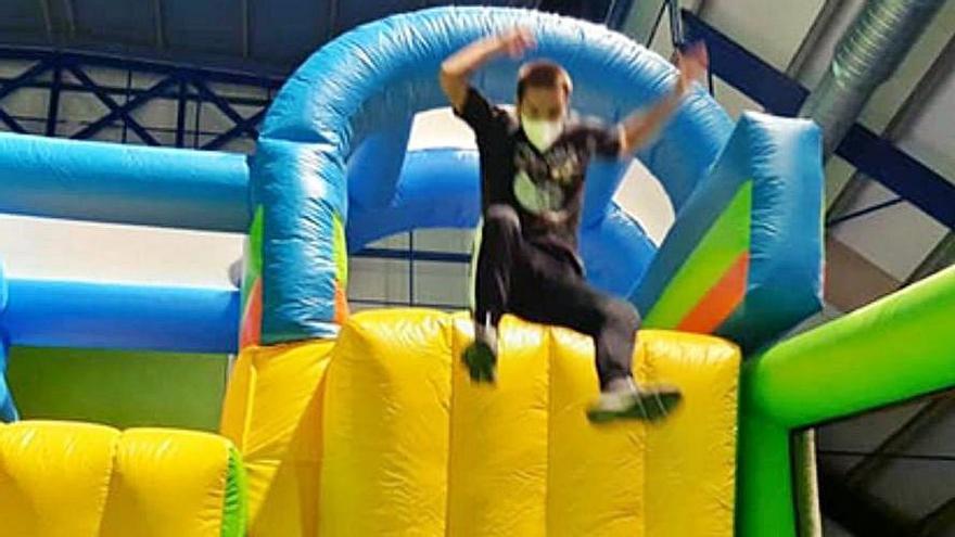 Los jóvenes se animan a “saltar al vacío”
