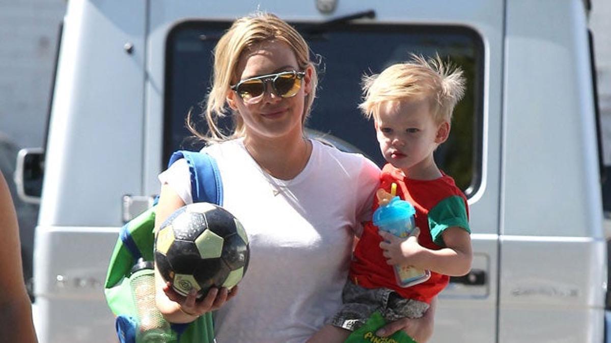 Hilary Duff, relax en el parque con su hombrecito - Cuore