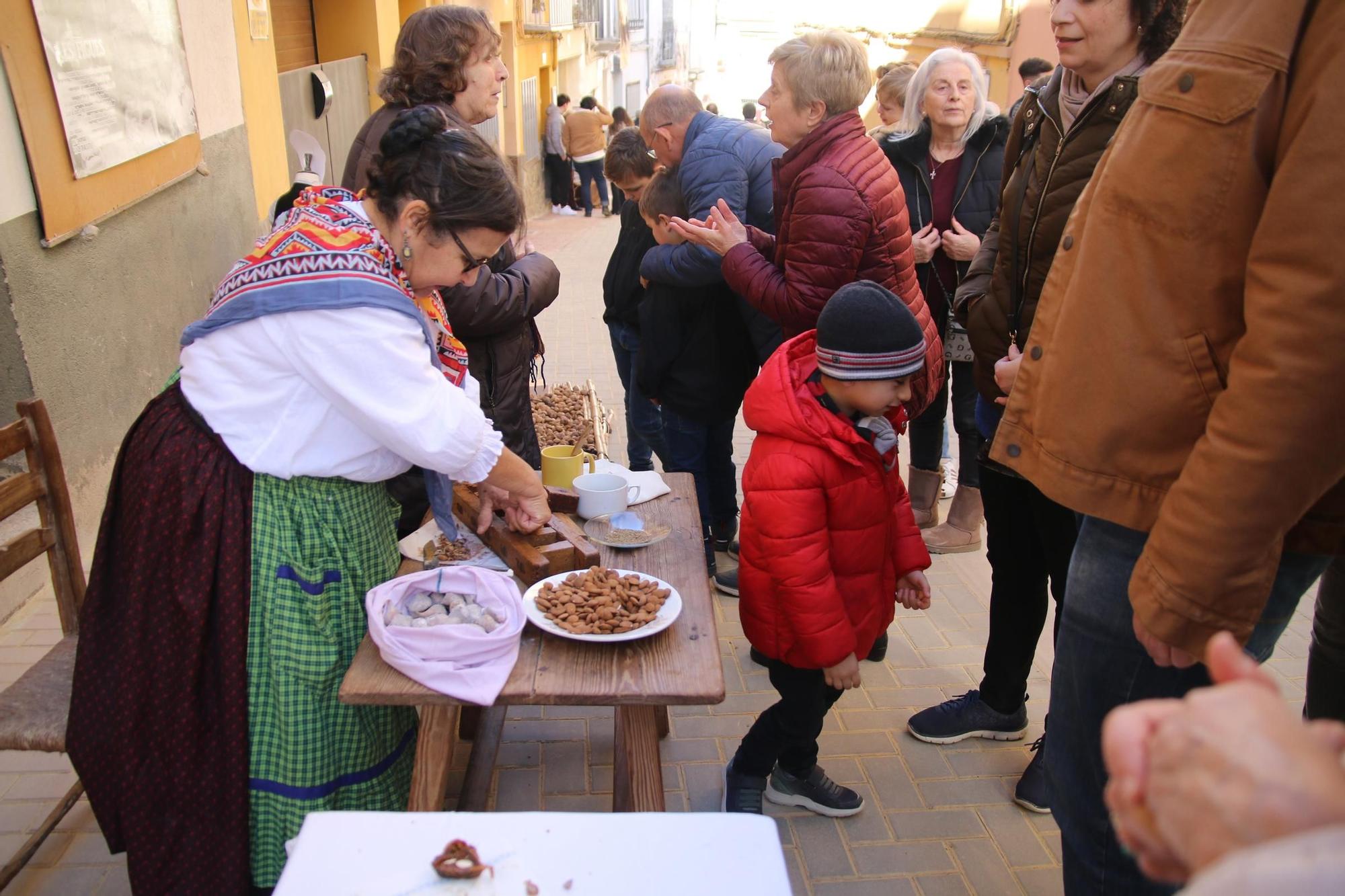 80 fotos de la muestra etnológica 'Suera, un poble al carrer' - El ...