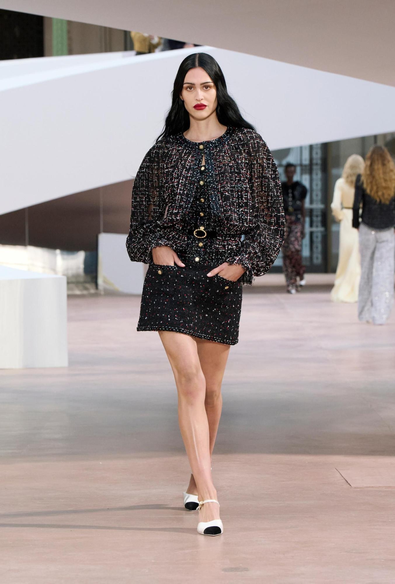 DESFILE CHANEL ALTA COSTURA PARÍS | Chanel celebra 110 años de Alta ...