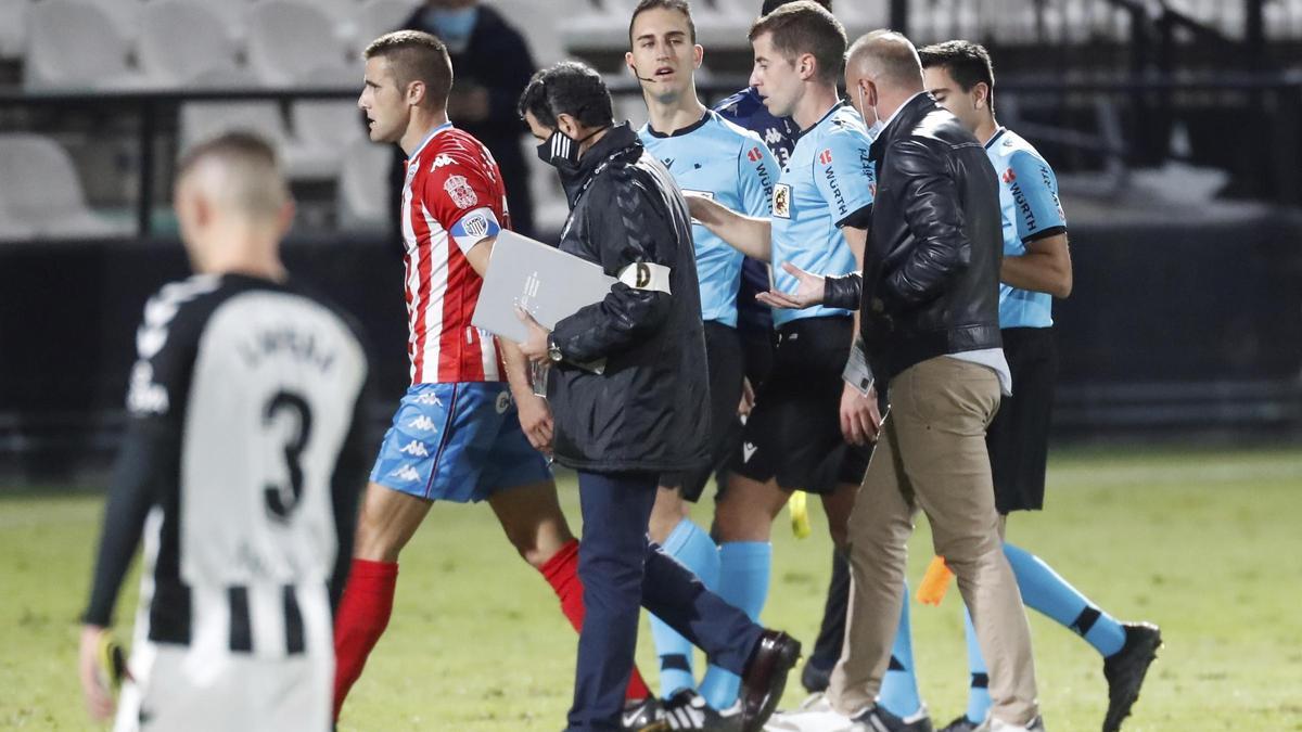 HISTORIAL RUBEN AVALOS CASTELLON CADIZ POLEMICA ARBITROS MALAGA