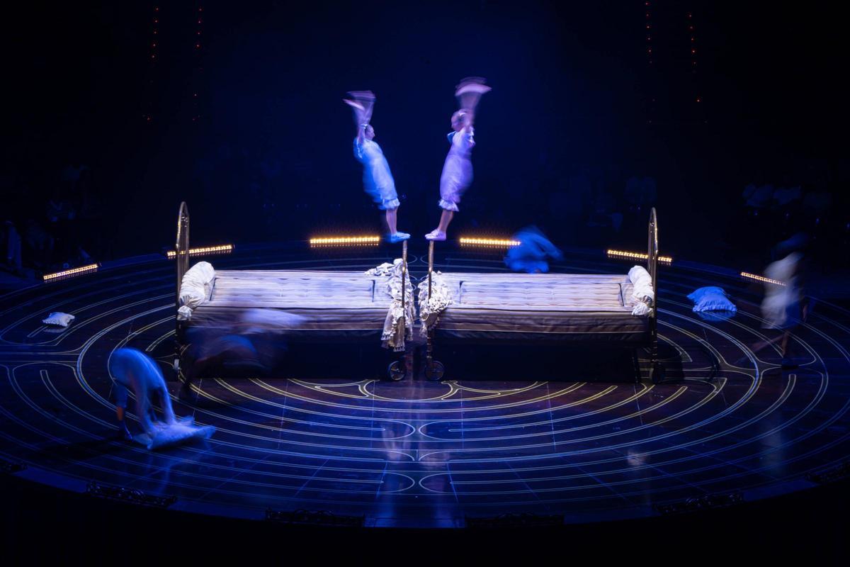 Cirque du Soleil trae 'Corteo' al Palau Sant Jordi