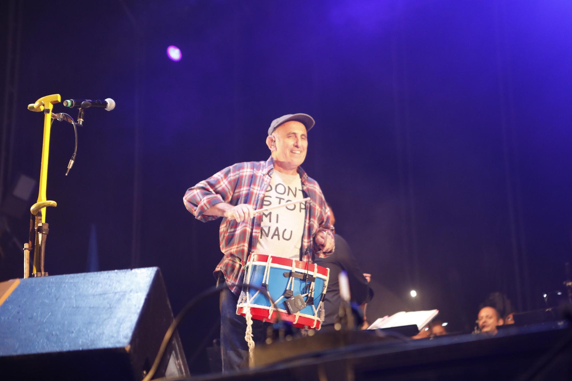 En imágenes: Concierto de "Los Berrones" en la playa de Poniente