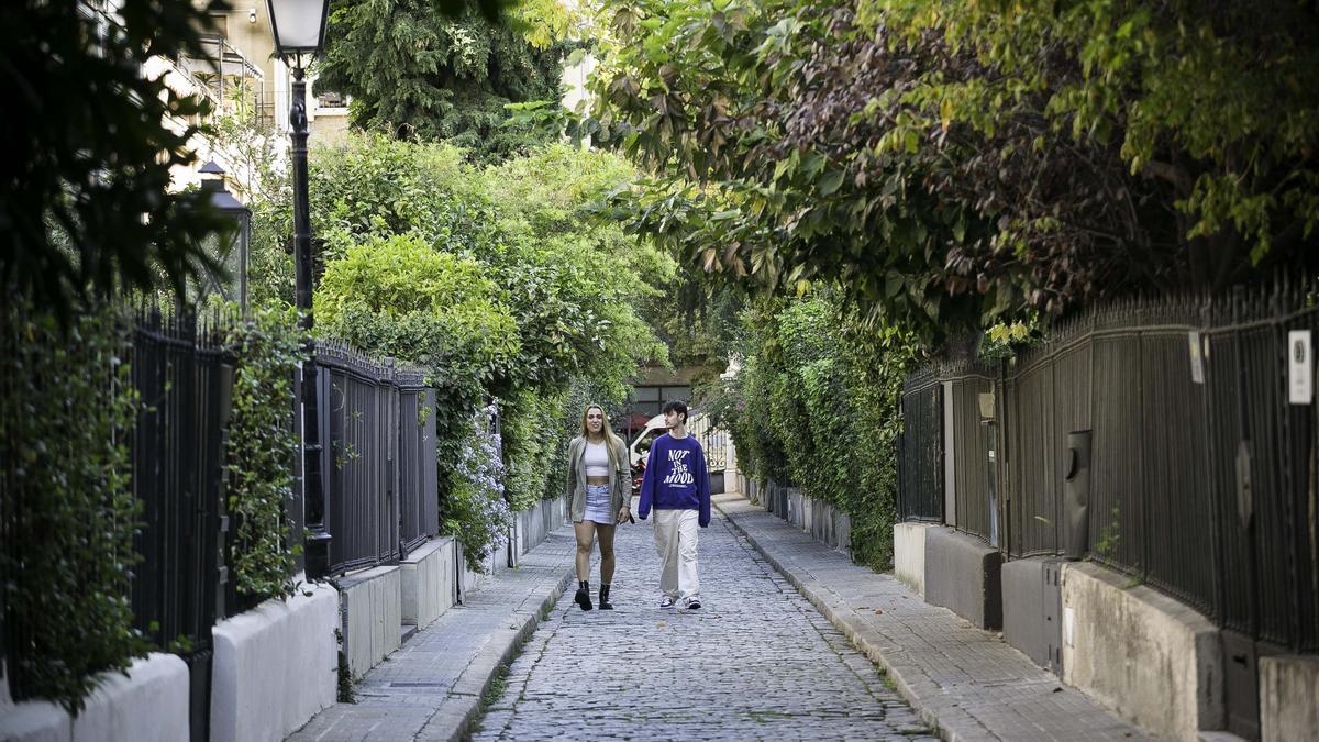 La Dreta de l'Eixample retoma sus rutas turísticas para barceloneses