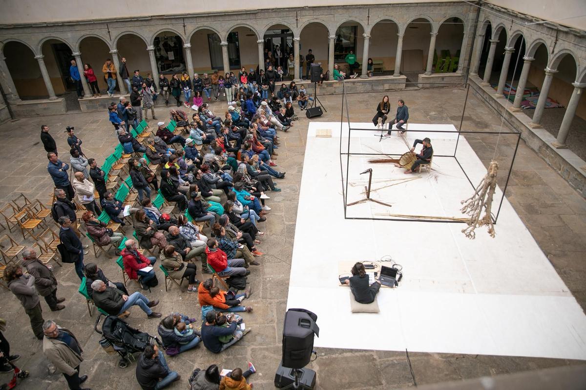 Olot ja es mou al ritme que marca el Sismògraf - Diari de Girona