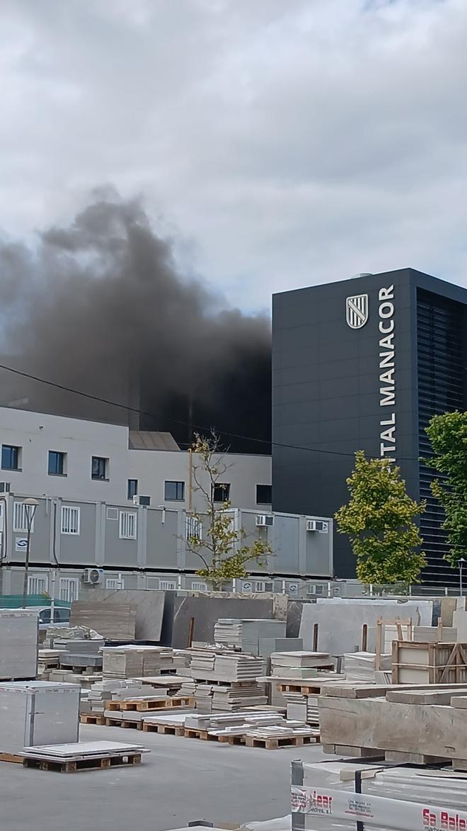 FOTOS | Incendio en el hospital de Manacor