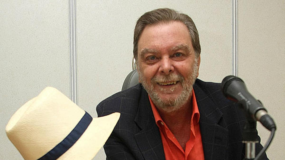 Muere Paco Aguilar, cantante, humorista y referente de la inclusión en ...