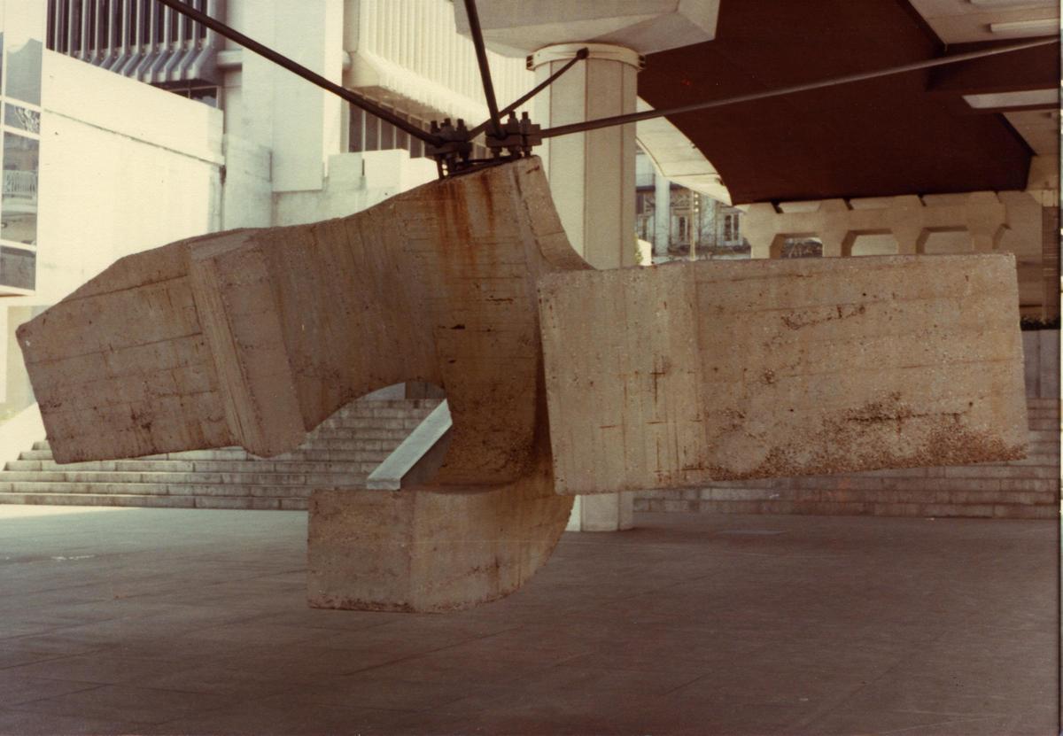 EDUARDO CHILLIDA EN MADRID | Cinco obras para conocer al escultor en el ...