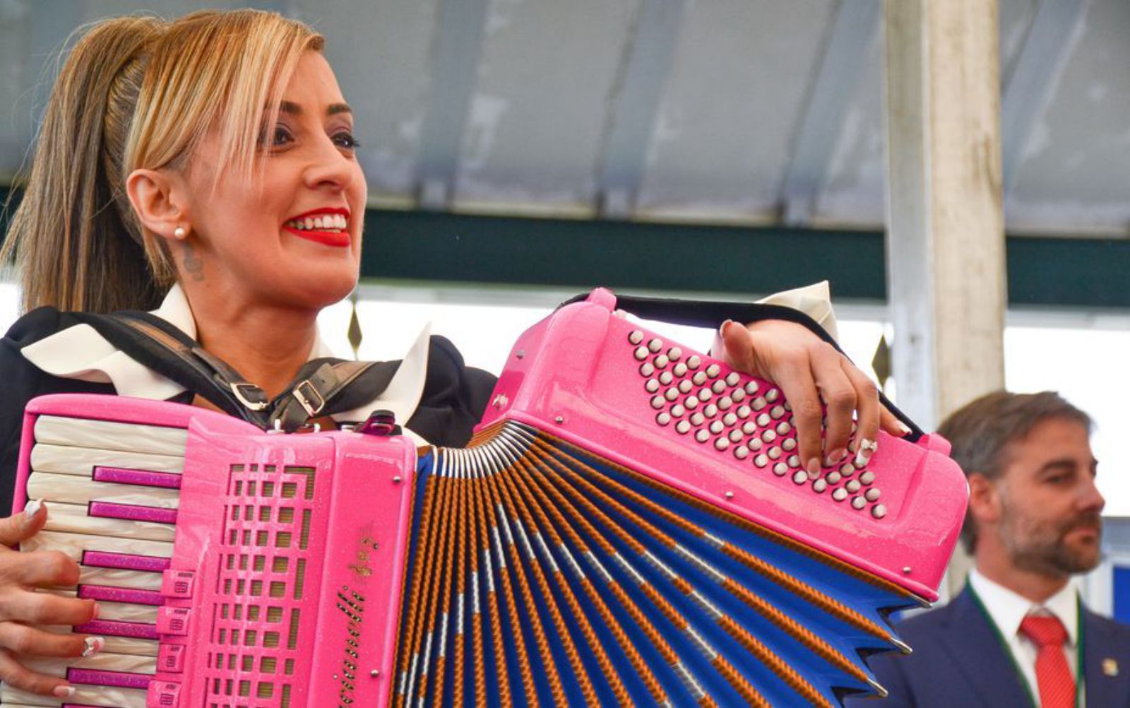 Cabranes saborea el éxito del XLIV Festival del arroz con leche, con mucho público y una alta ...