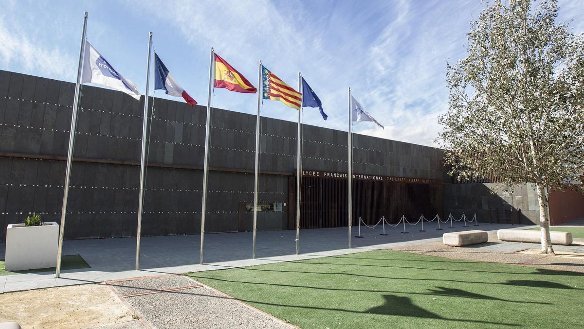 La entidad que gestiona el Liceo Francés de Alicante busca un socio ...