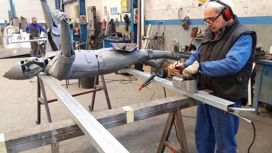 El Carmín de la Pola se va a Lugones - La Nueva España