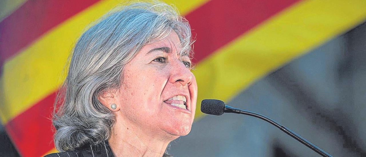Dolors Feliu, presidenta de la Asamblea Nacional Catalana: ‘Doña Pureza ...