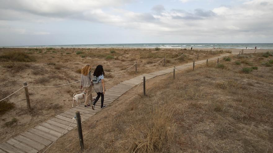 PLANES | La playa de la Almarda en Sagunt