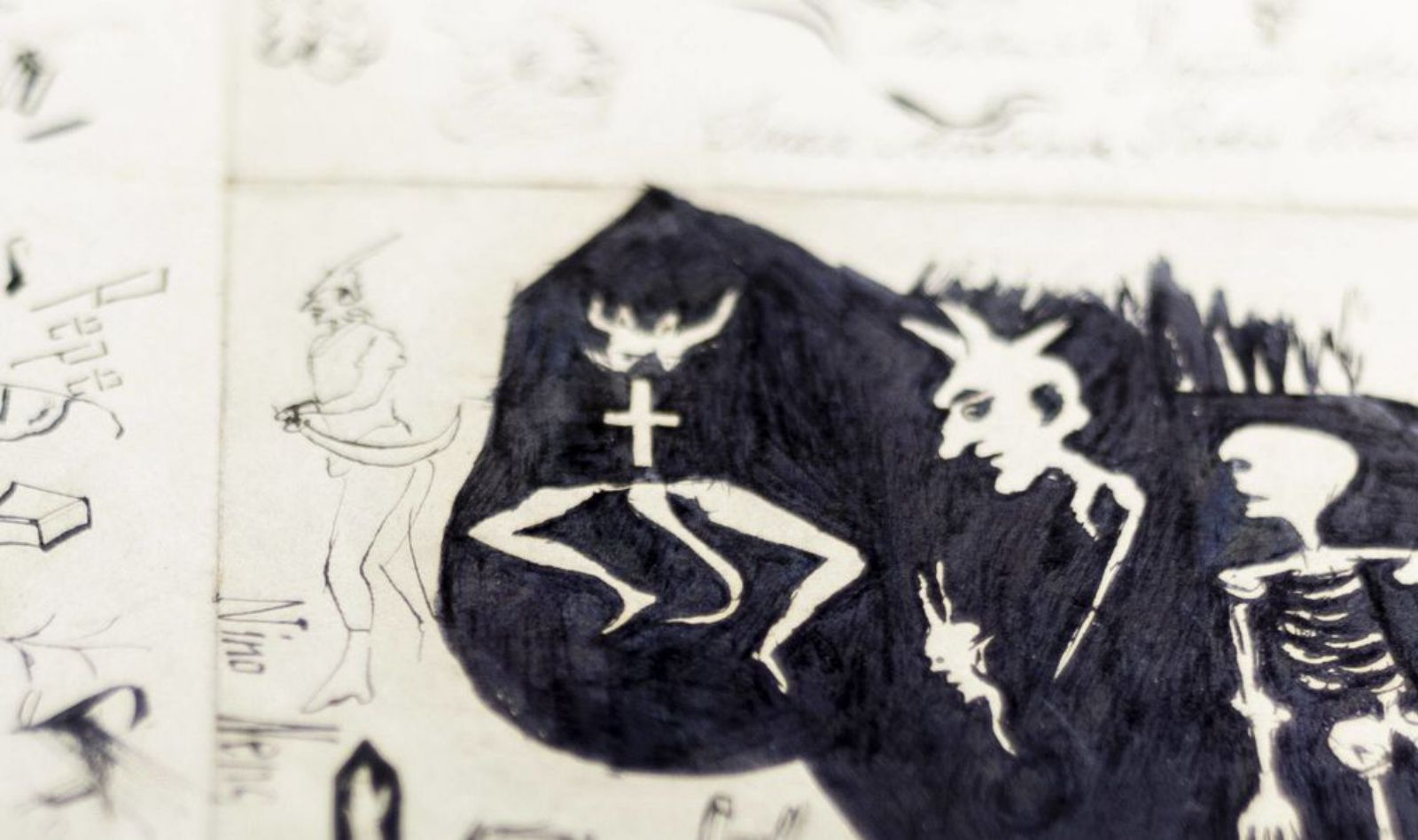 La Biblioteca de Asturias retoma sus exposiciones con un Clarín ...