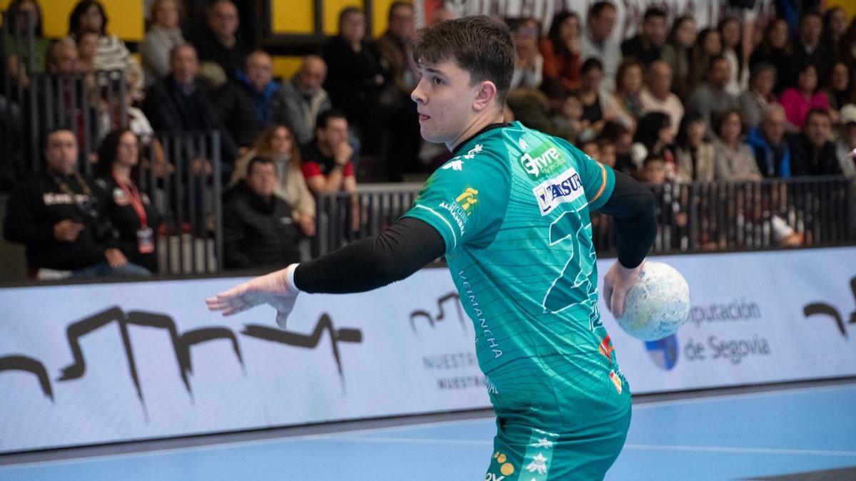 El Ángel Ximénez se viene abajo en la fase decisiva frente al Nava