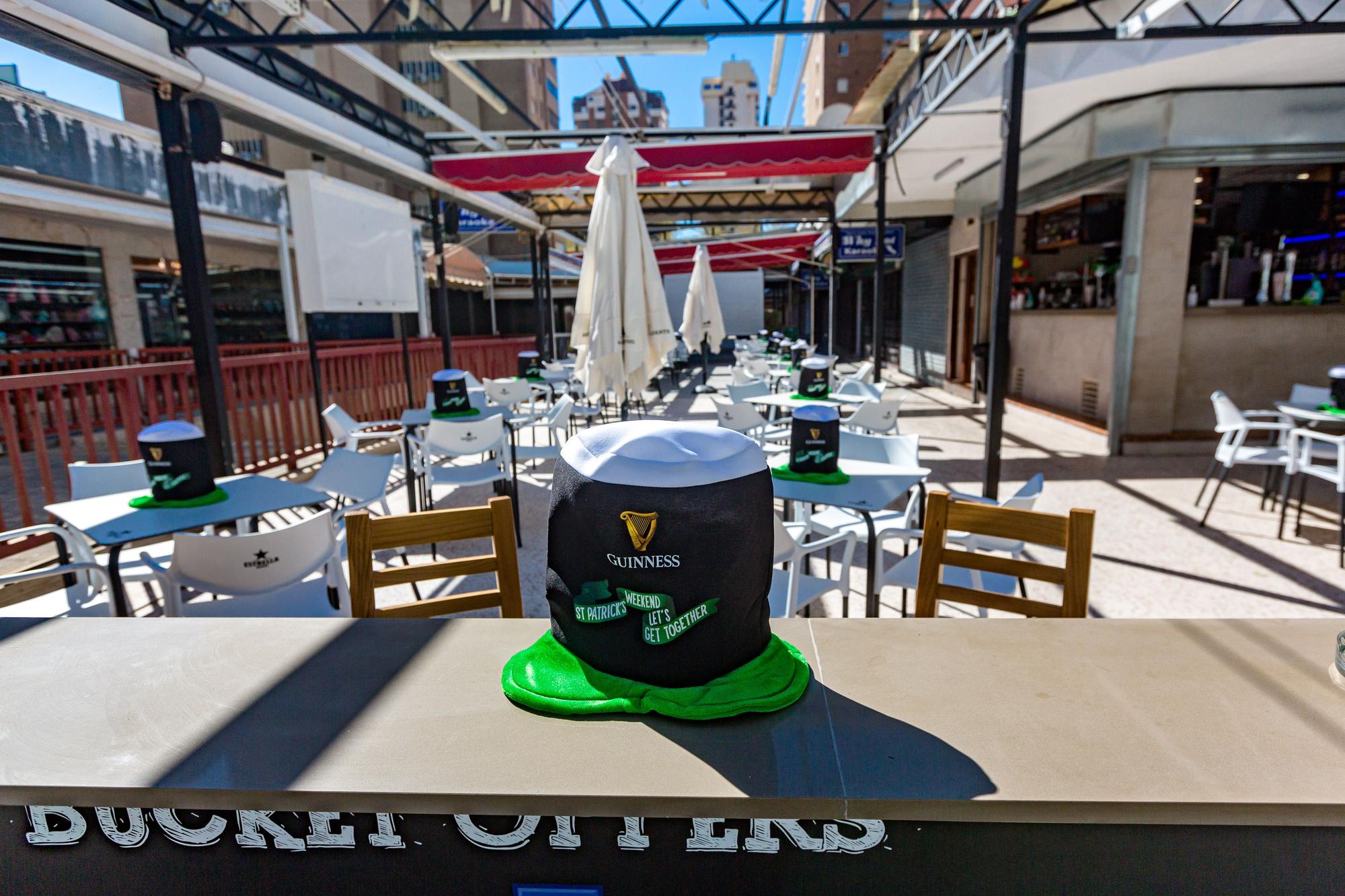 Celebración De St Patricks Day En Benidorm Información