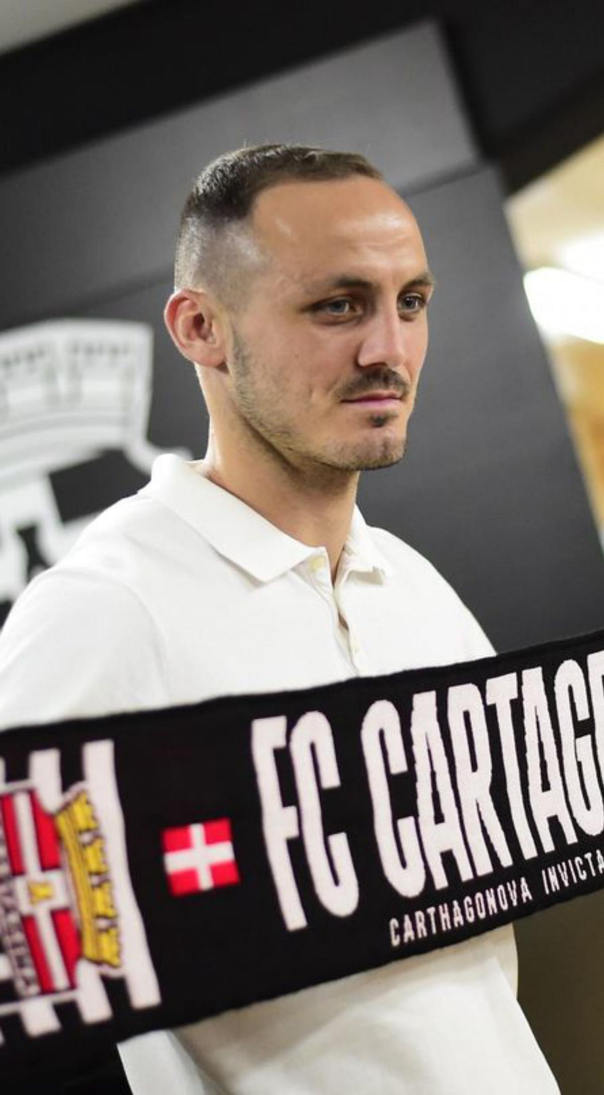 Vukcevic se presenta como un jugador "ordenado e intenso" para el Cartagena