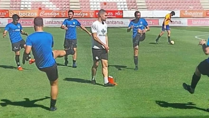 Miguel Delfín dimite como entrenador del CD Benavente