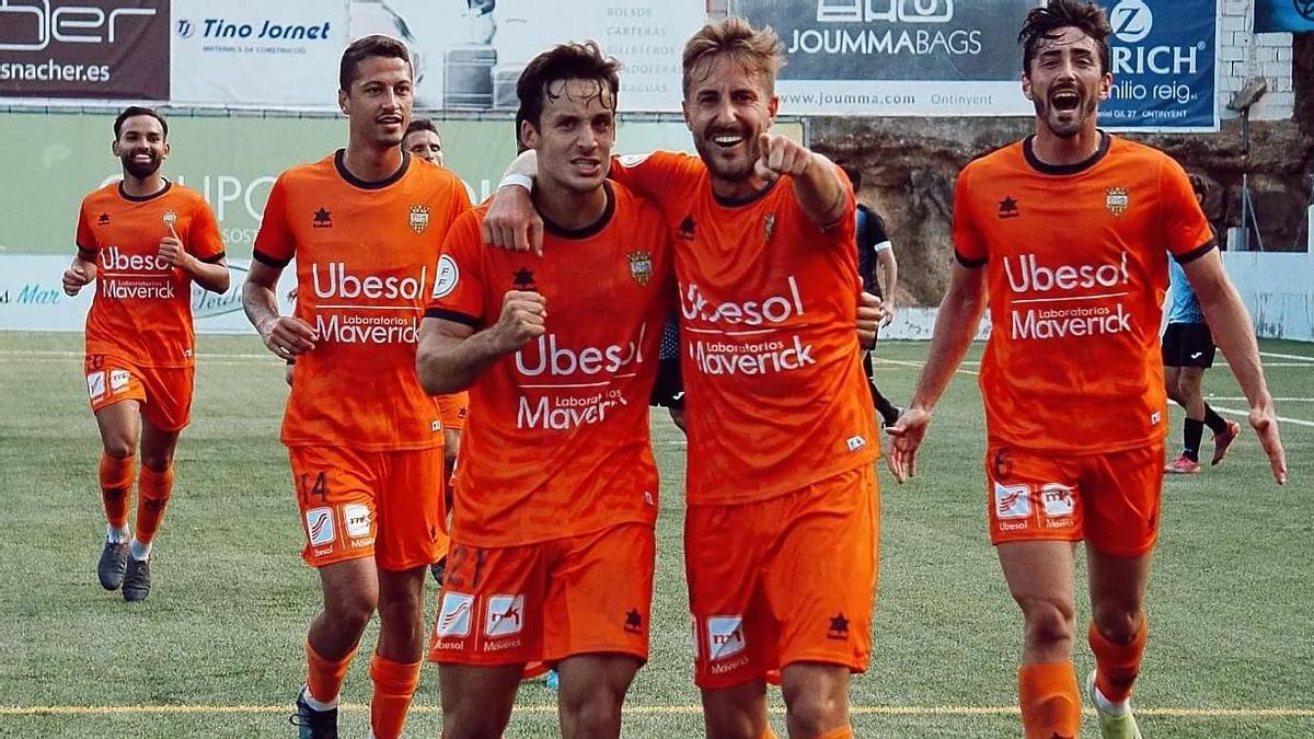 El Atzeneta estrena su casillero de puntos con una victoria en el Regit