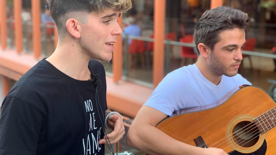 Hugo Marlo: «He querido transmitir lo que sentí al conocer a mi novia»