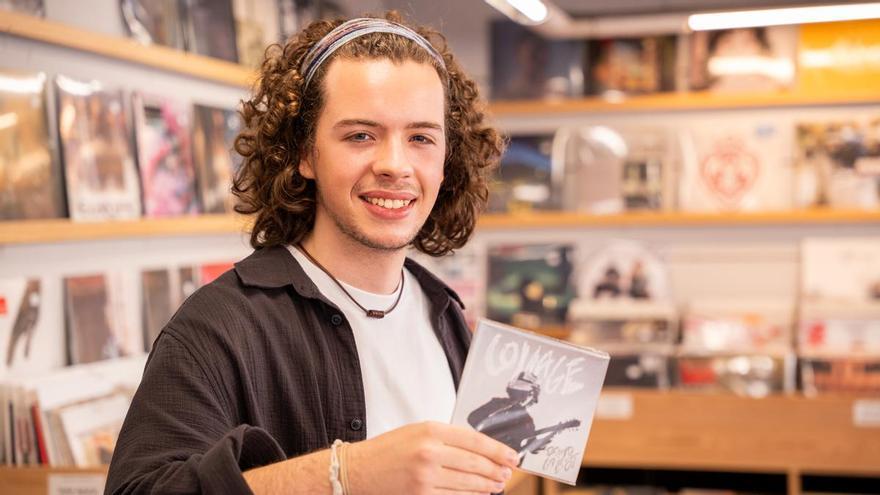 El músico David Cabot presenta 'Collage' y se estrena en el Mallorca ...