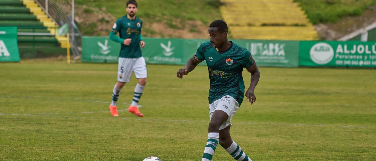 La motivación extra de Gomis y el Cacereño