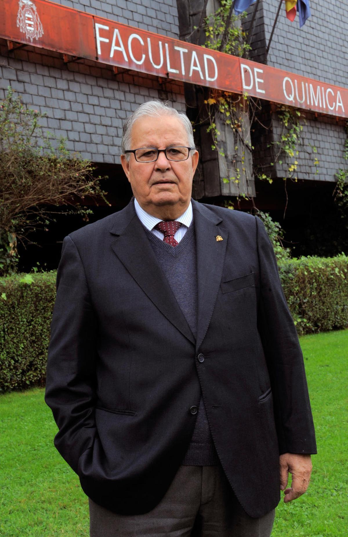 Fallece el catedrático de química José Barluenga, figura clave de la ...