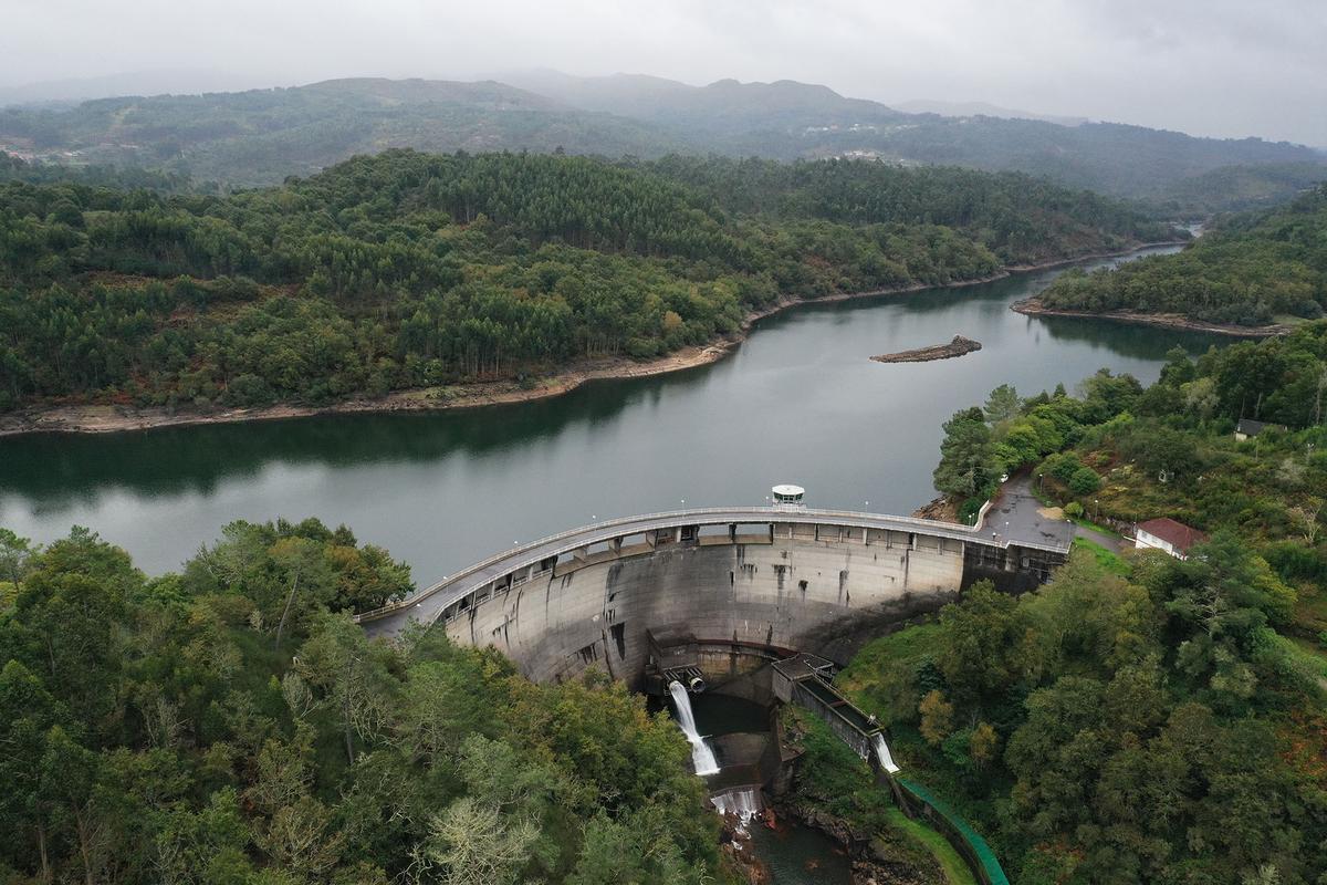 Las lluvias llenan el embalse de Eiras al 79,5% de su capacidad y la ...