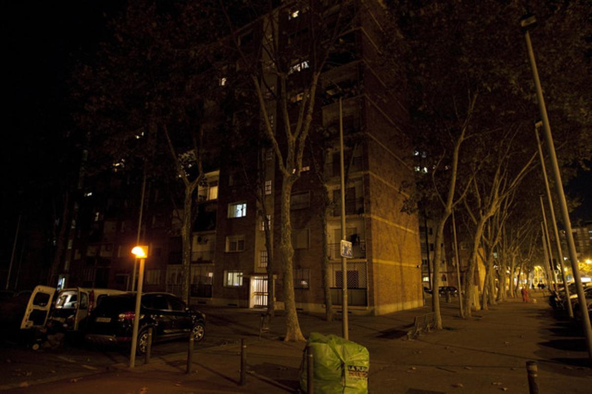 BCN empieza a recuperarse del apagón en el alumbrado público