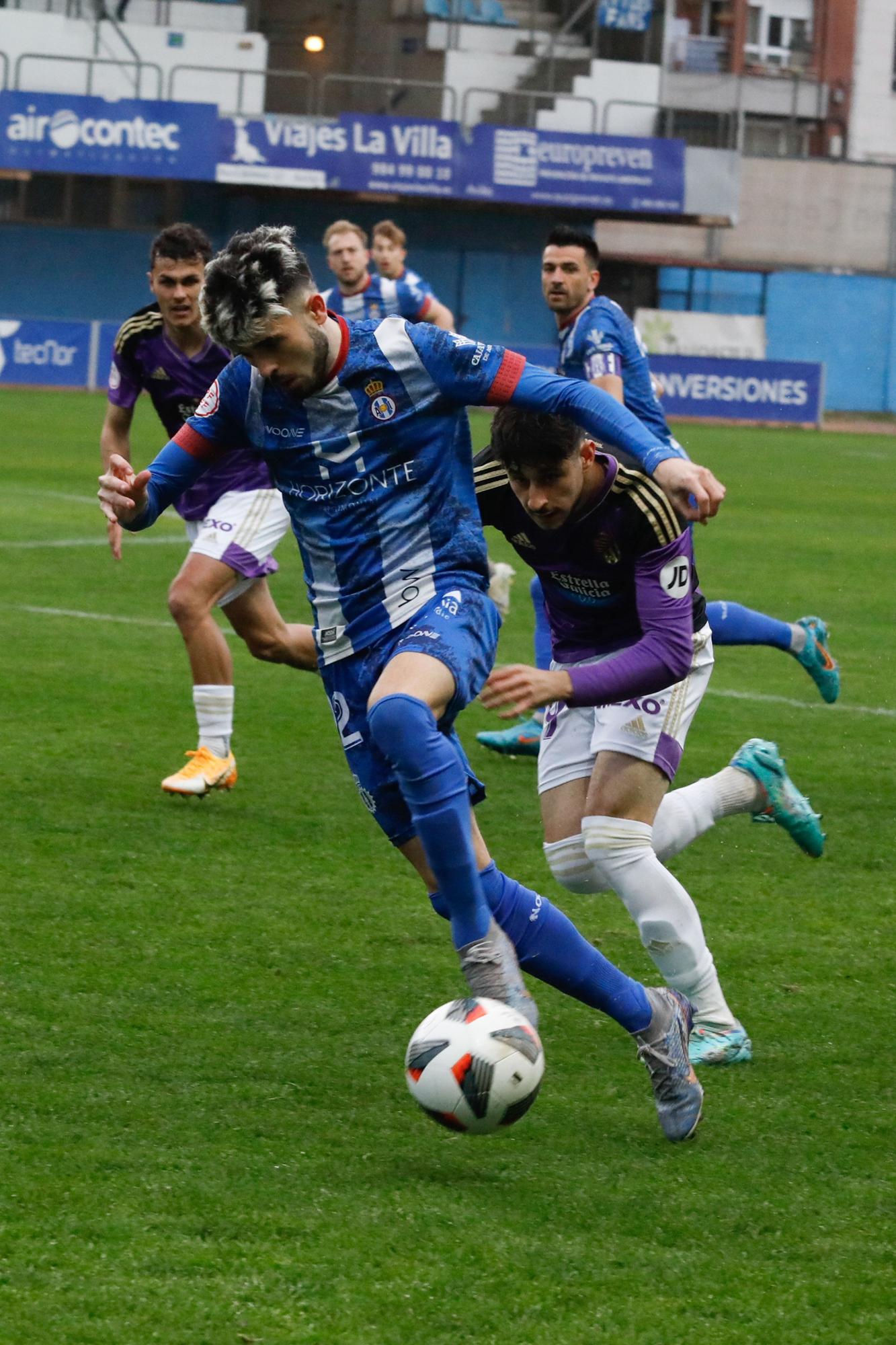 Las imágenes de la victoria (2-0) del Real Avilés antes más de 3.000 ...