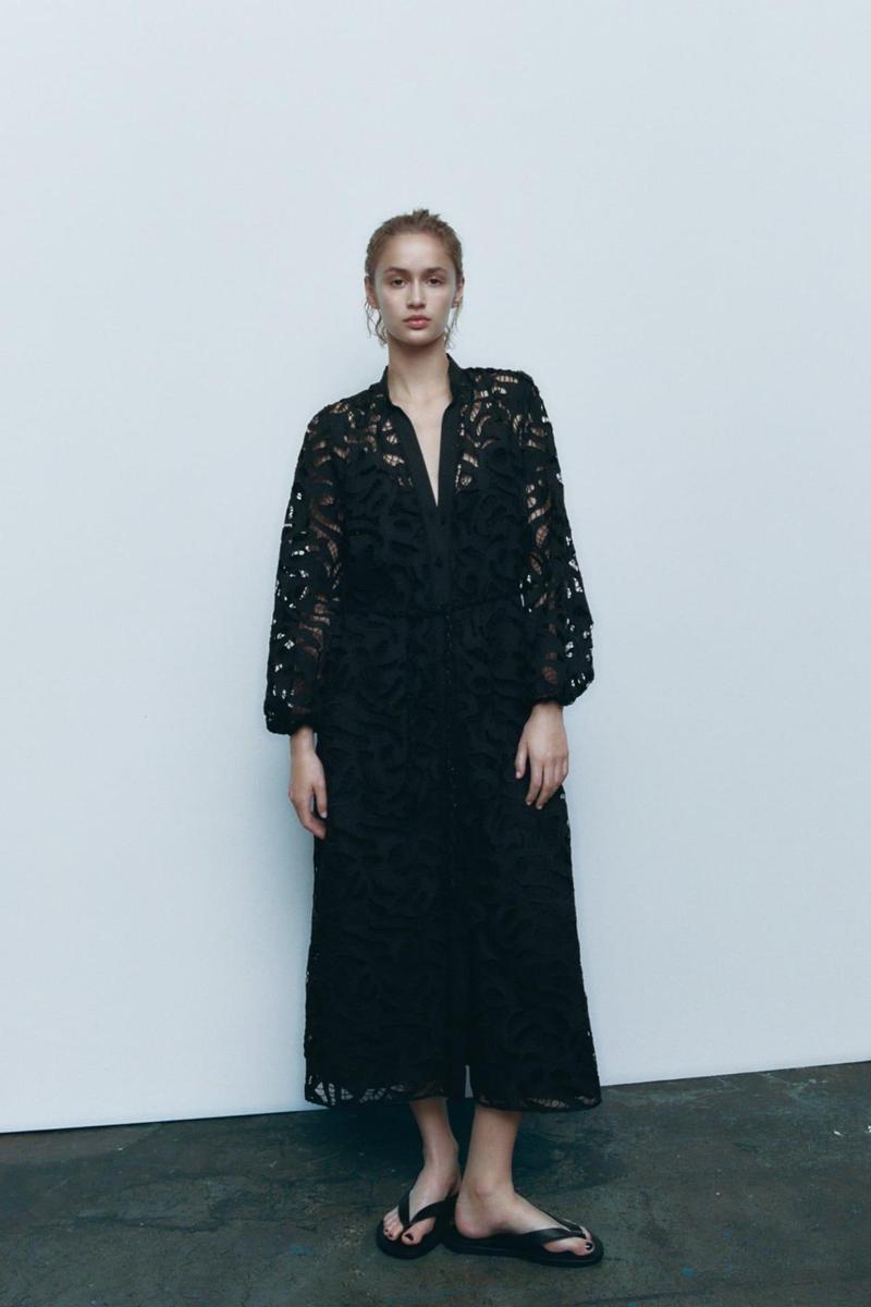 Los 11 vestidos negros de Zara que favorecen a todas: cómodos ...