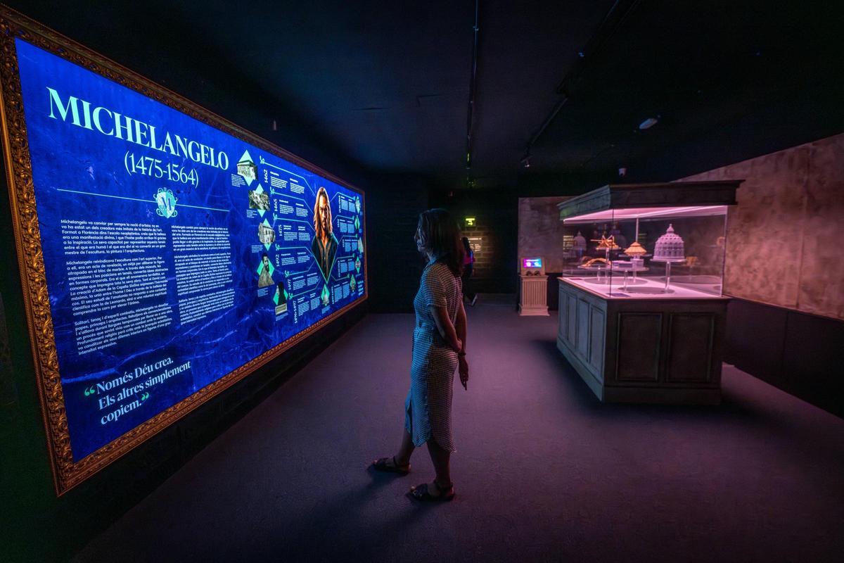 'Leonardo versus Michelangelo': nueva experiencia inmersiva en Ideal de Barcelona | FOTOS