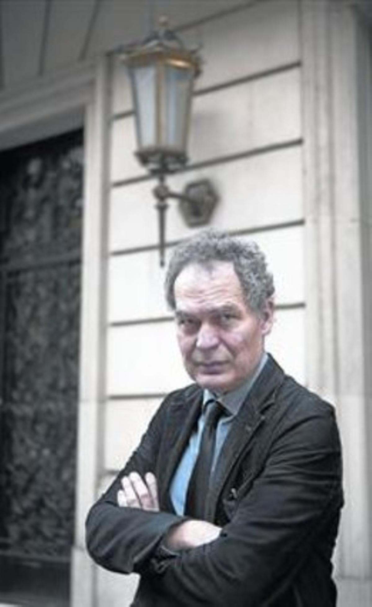 Ignacio Vidal-Folch: «No hay un buen diagnóstico para el poscomunismo»