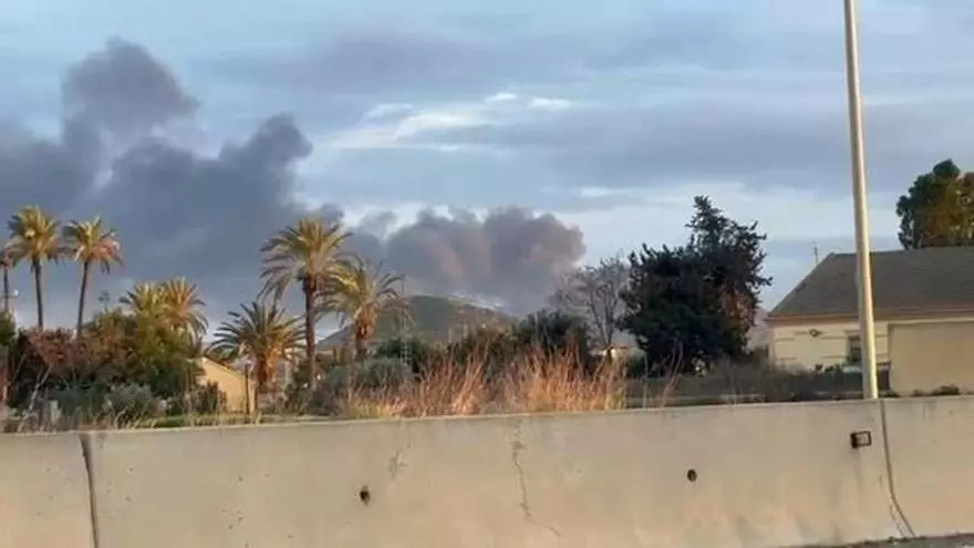 Vídeo | Así tira el Guadiloba 150 millones de litros de agua en Cáceres ...