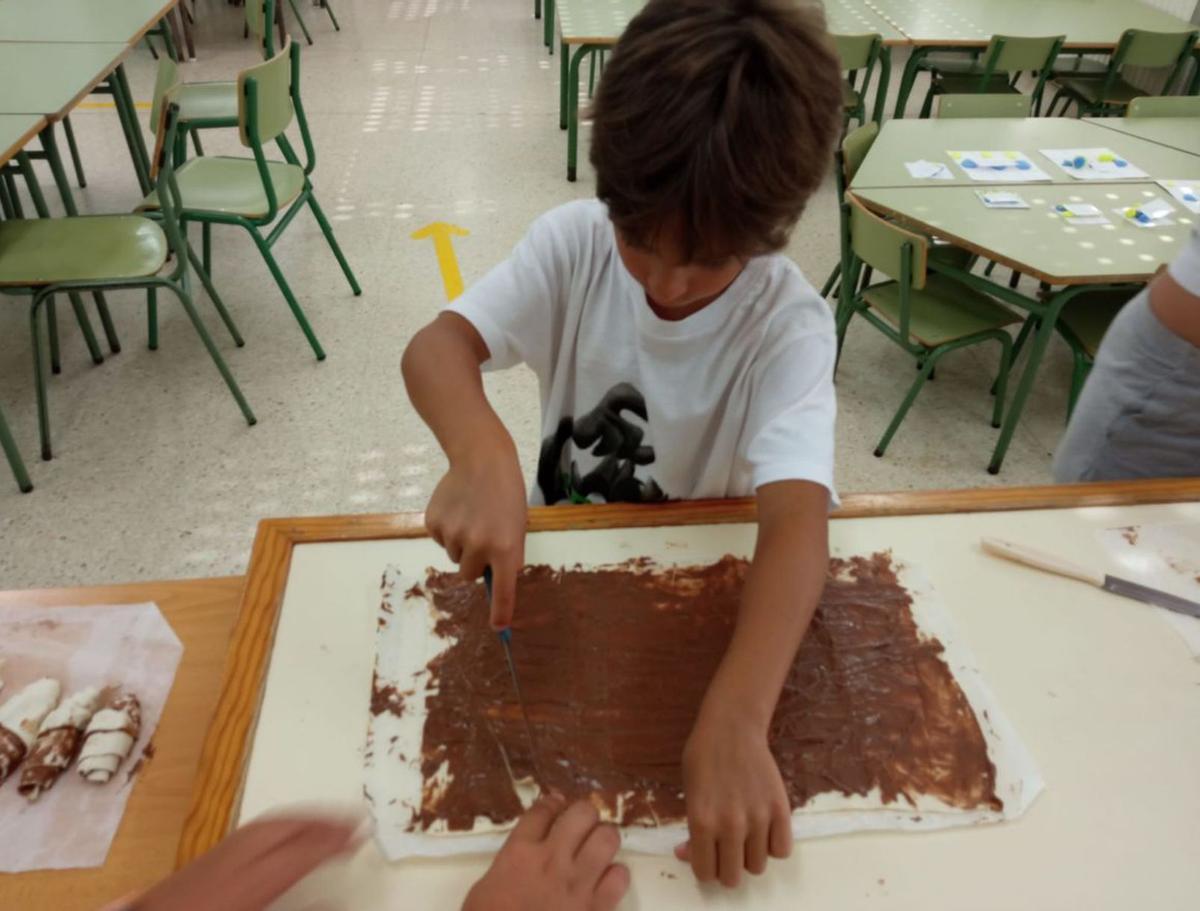 De dar patadas al balón o encestar al yoga o cocina - Faro de Vigo