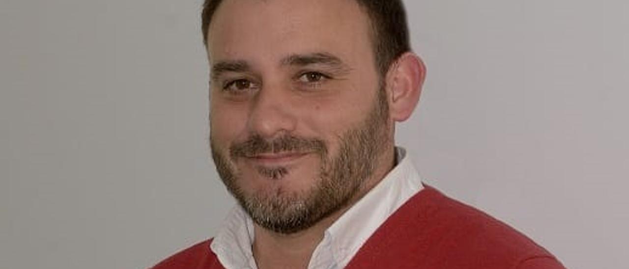 Iván López se postula para encabezar la lista del PSOE de Castrillón en ...