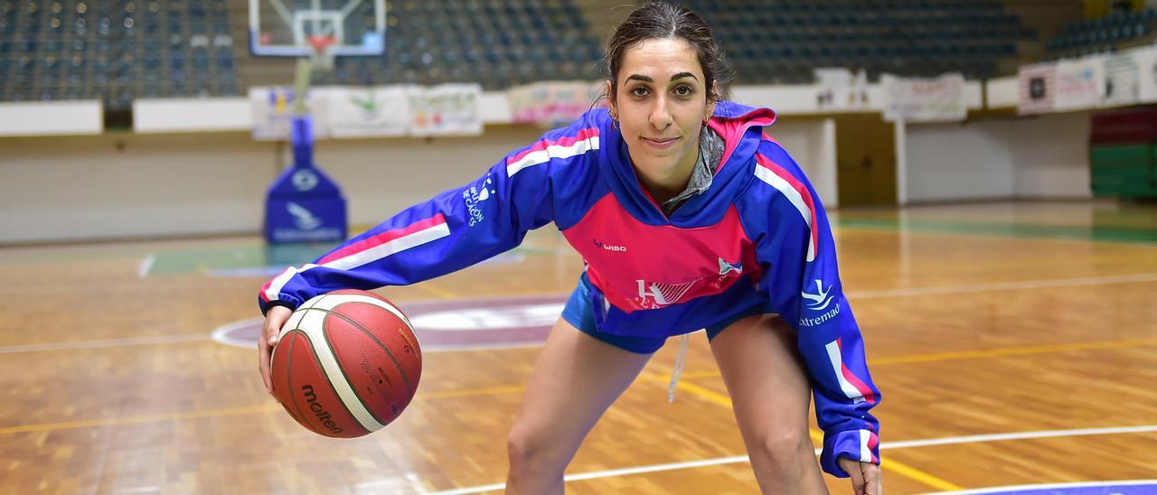 Ana Moyano: «En el Miralvalle siempre nos mantuvimos juntas, un equipo ...