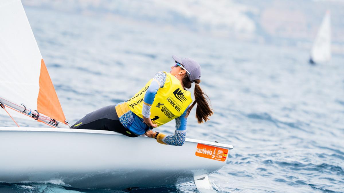 BLANCA FERRANDO VELA ILCA 4 | Blanca Ferrando se pone líder en ...