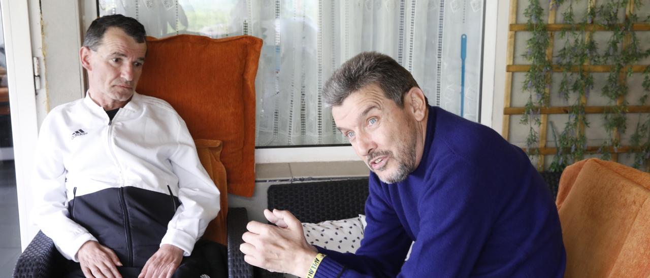 La familia de Sabou pone a la venta nuevas bufandas para luchar contra ...