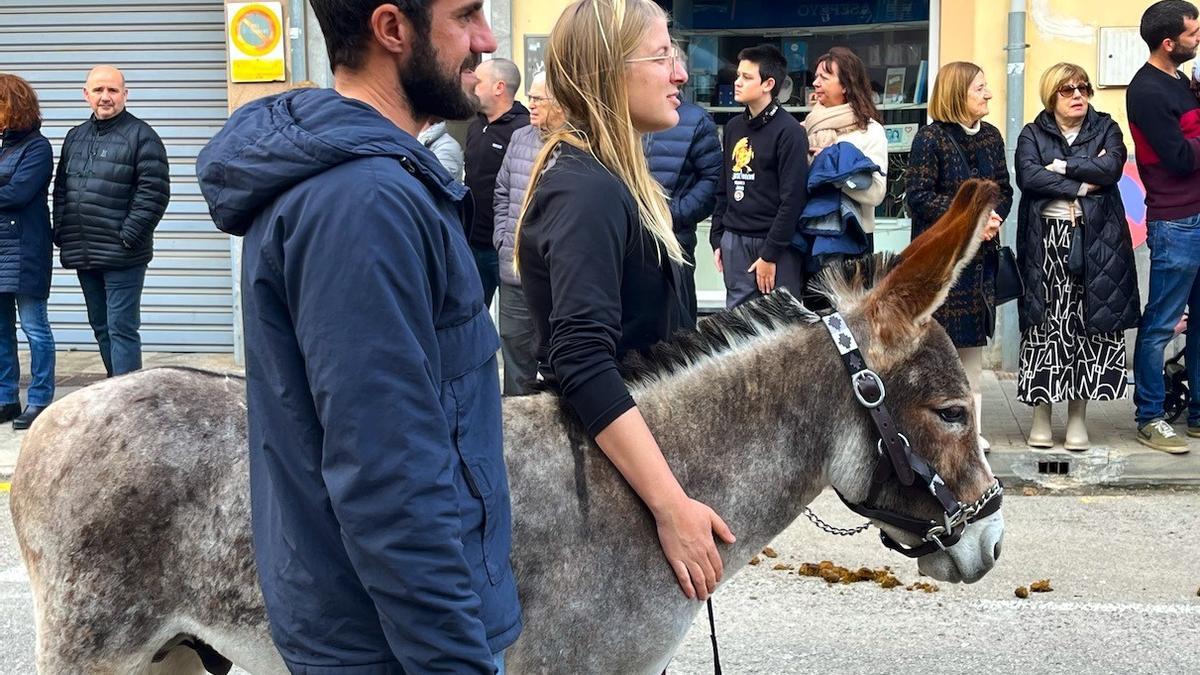 Manacor bendice sus tradiciones en la plaza Ramon Llull